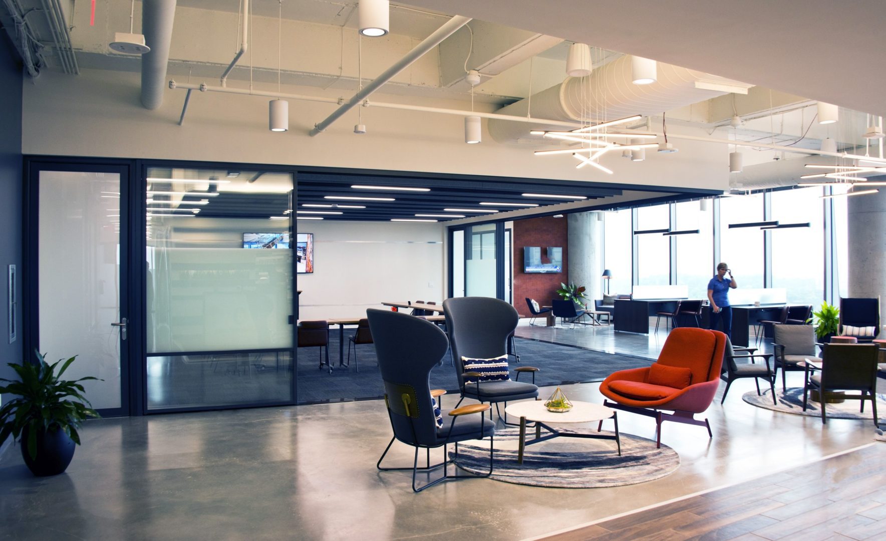 Great Cost-Effective Ideas for Your New Loft Office | Space Plus By The ...